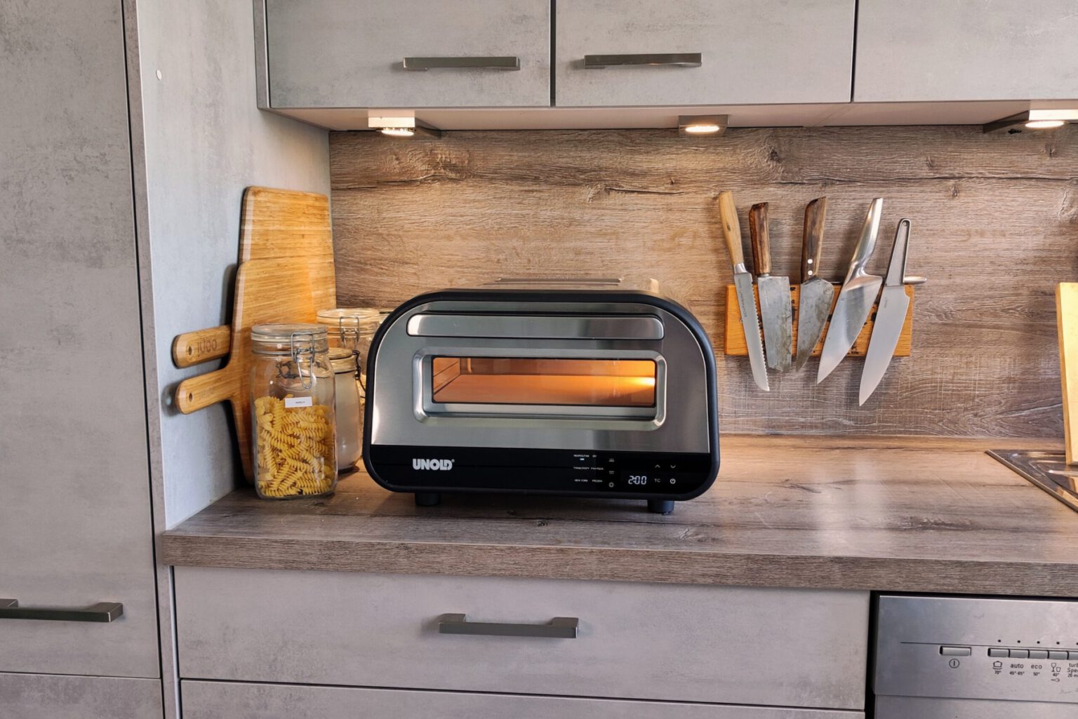 Pizzaofen LUIGI von Unold im Test | firechefs.de